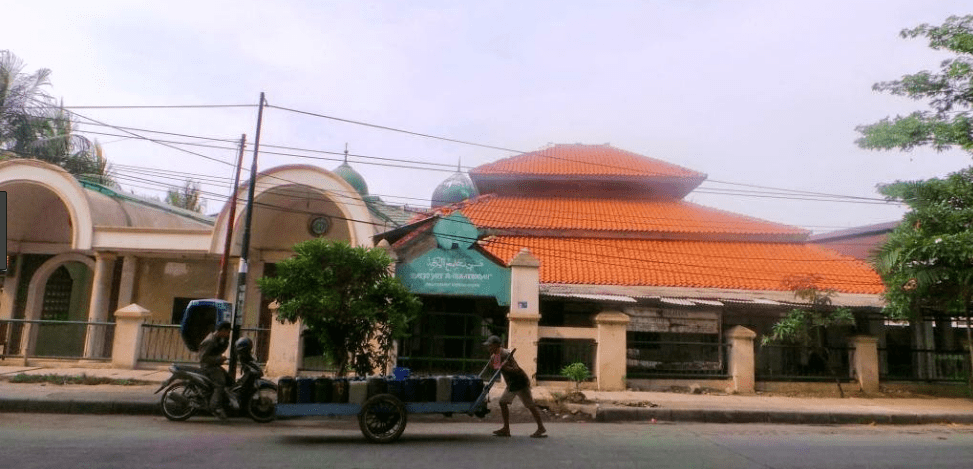 Masjid Al-Mukarromah Kampung Bandan – Jakarta Utara Masjid Al-Mukarromah Kampung Bandan – Jakarta Utara